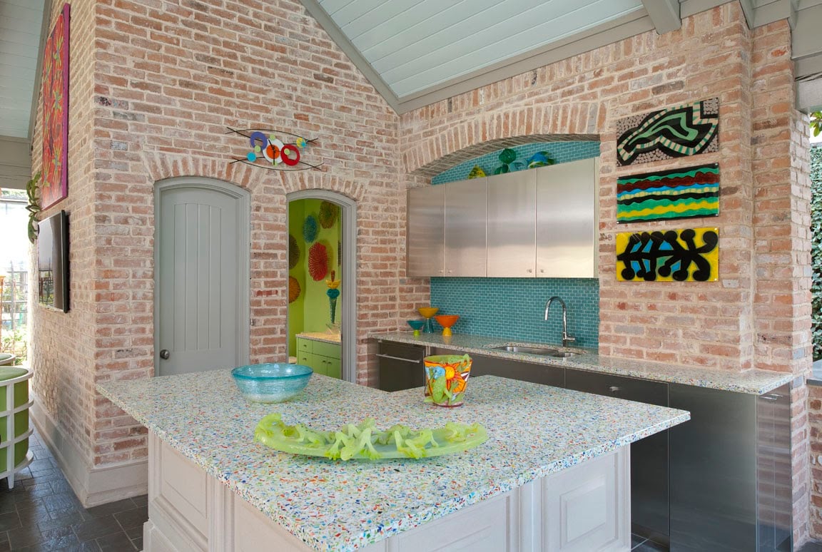 A Texas Ranch Comes to Life With Bright, Bold Color