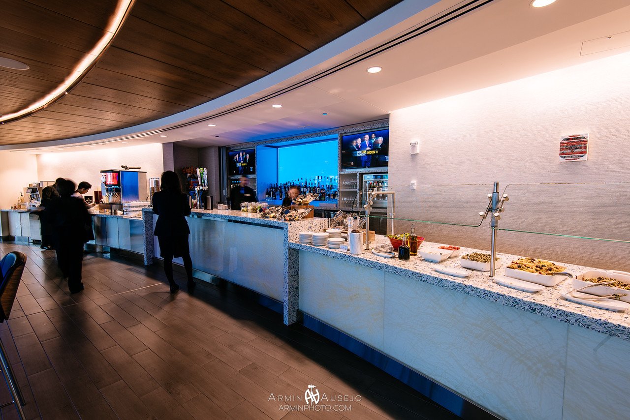First-Class Finishes in the Sea-Tac Delta Sky Lounge