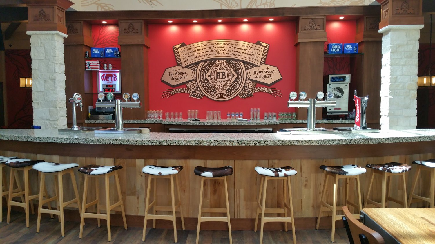 9 Recycled Glass Bars As Sweet And Smooth As a Manhattan